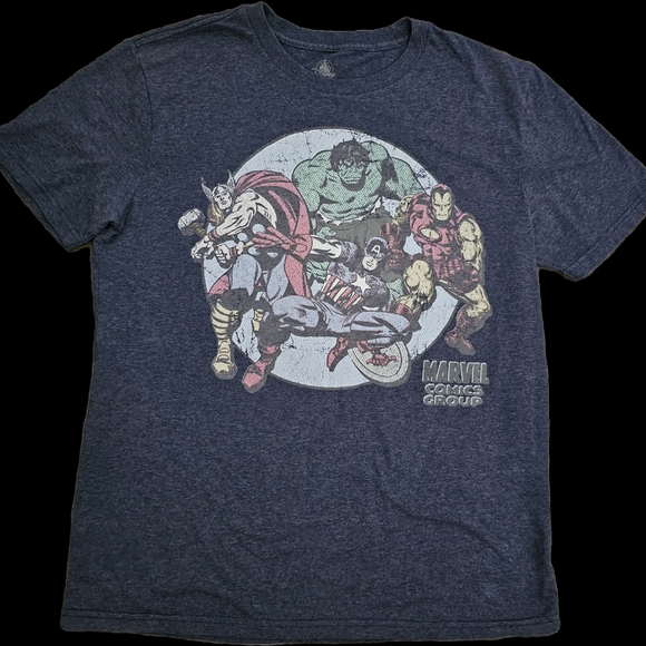 Disney | Tops | Disneys Marvel Comics Group Graphic Tee M Tshirt | Poshmark